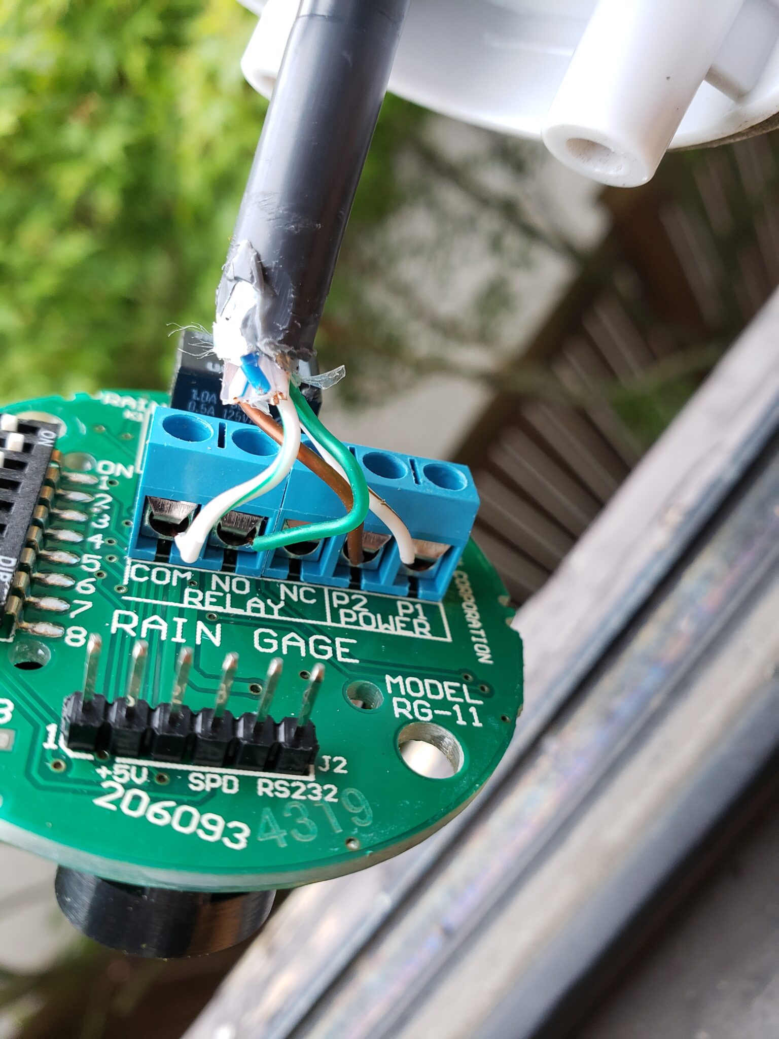 Connecting a Hydreon Infrared Rain Sensor to a ESP8266 (or Arduino or ...